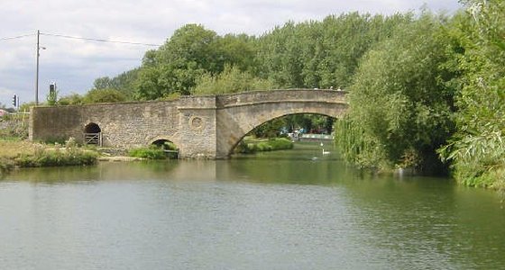 Bridge House Camp Site, Lechlade, Gloucestershire